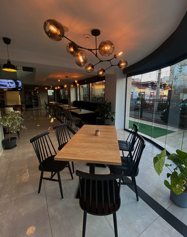 Acasa - Restaurant Kabo